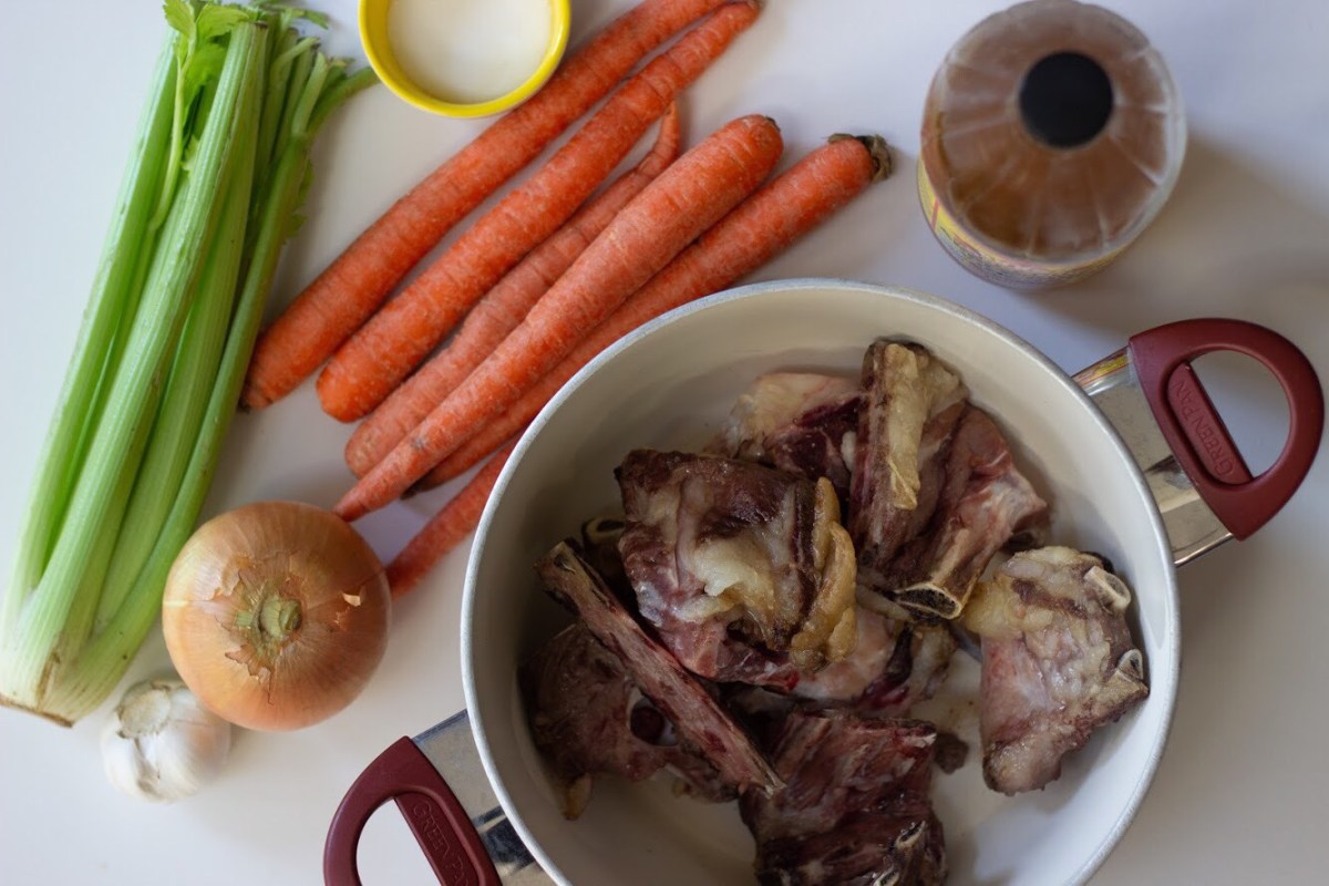 Bone Broth at Home – Born Well